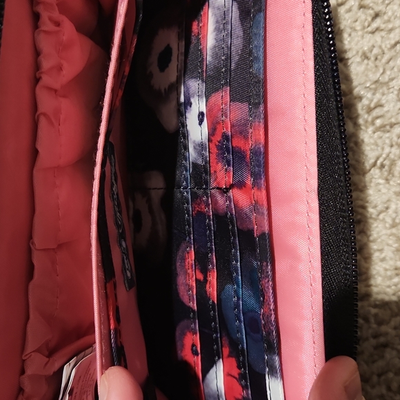 lug | Bags | Nwot Lug Wallet Floral | Poshmark